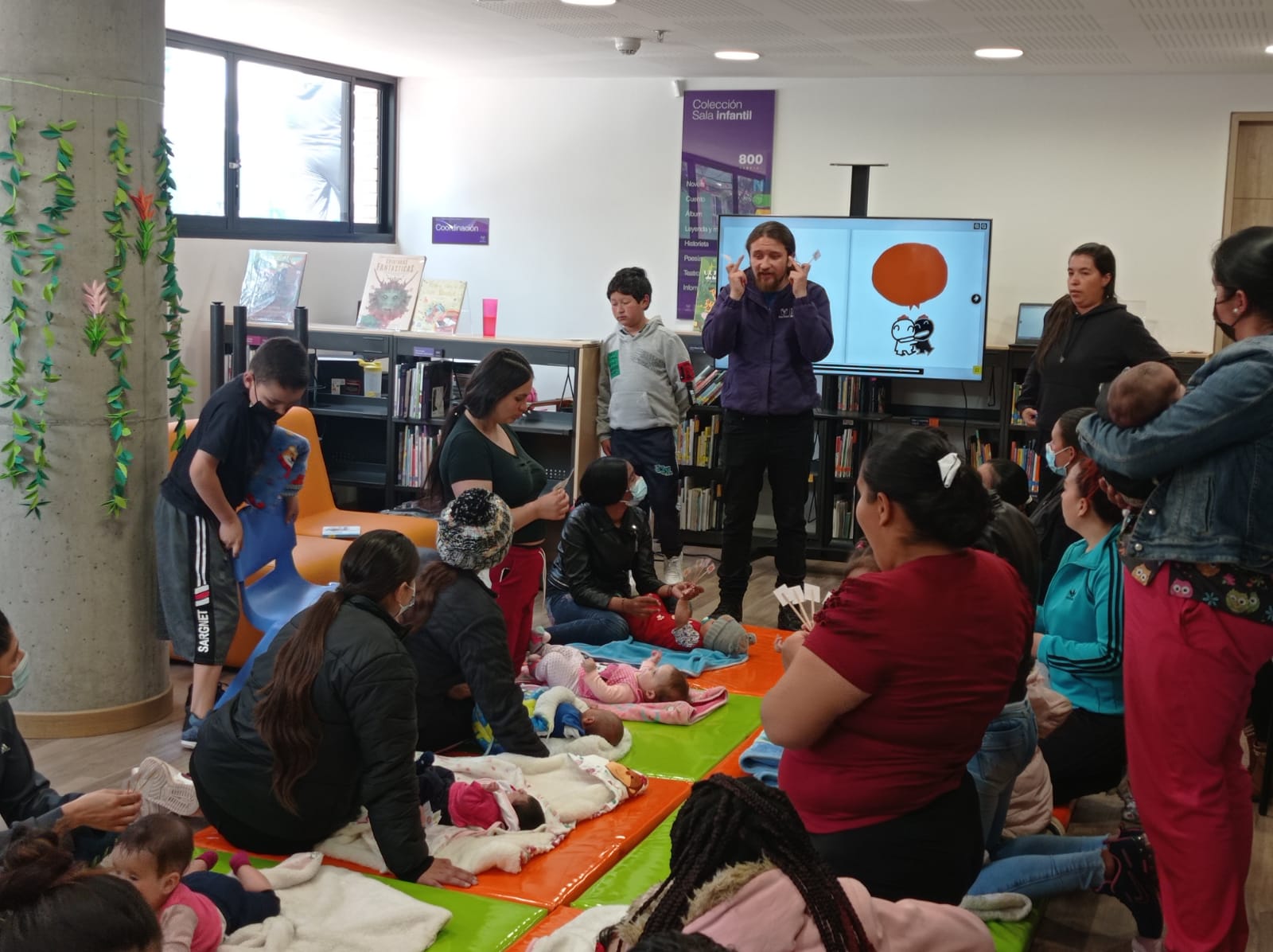 Leo bebé: Colores | BibloRed